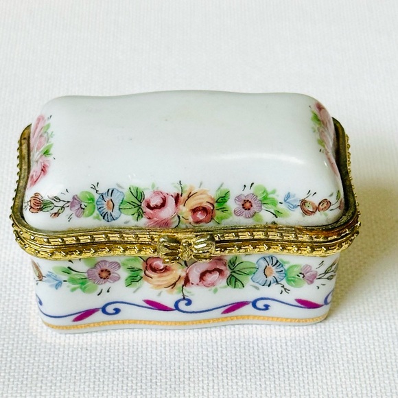 Imperial Porcelain | Accessories | Vintage Imperial Porcelain Trinket ...